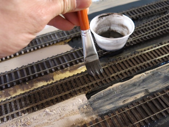 No. 33: Painting Track on the Ackley Layout – Railroad Prototype Modeler
