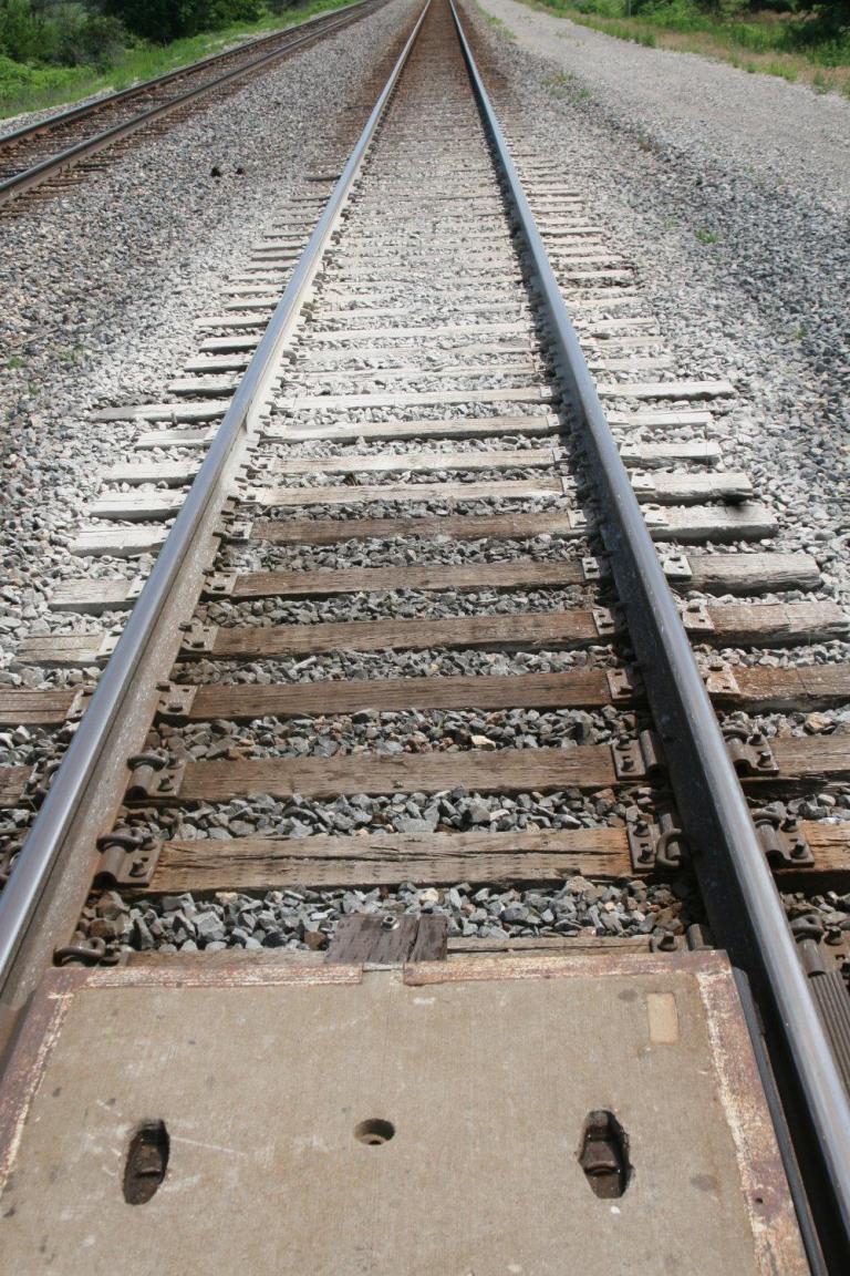 No. 153: Dave Nelson on Prototype Track Weathering – Railroad Prototype ...