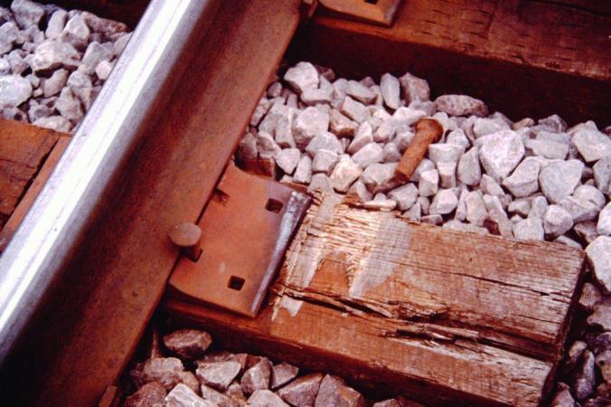 No. 153: Dave Nelson on Prototype Track Weathering | Railroad Prototype ...