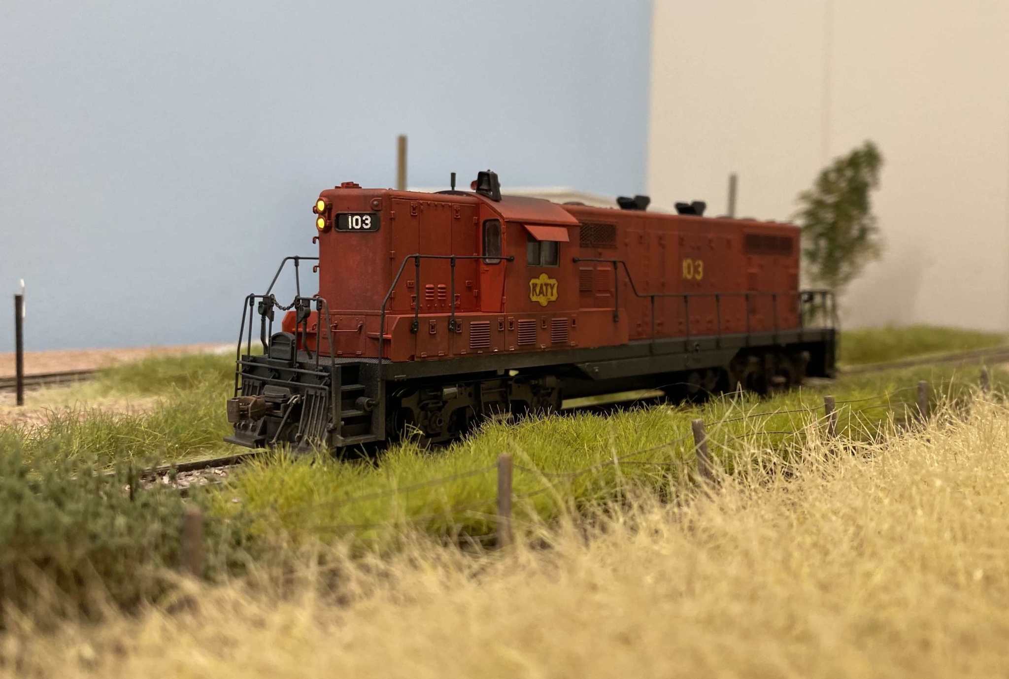 No. 212: Layout Planning “Inside The Box” – Railroad Prototype Modeler